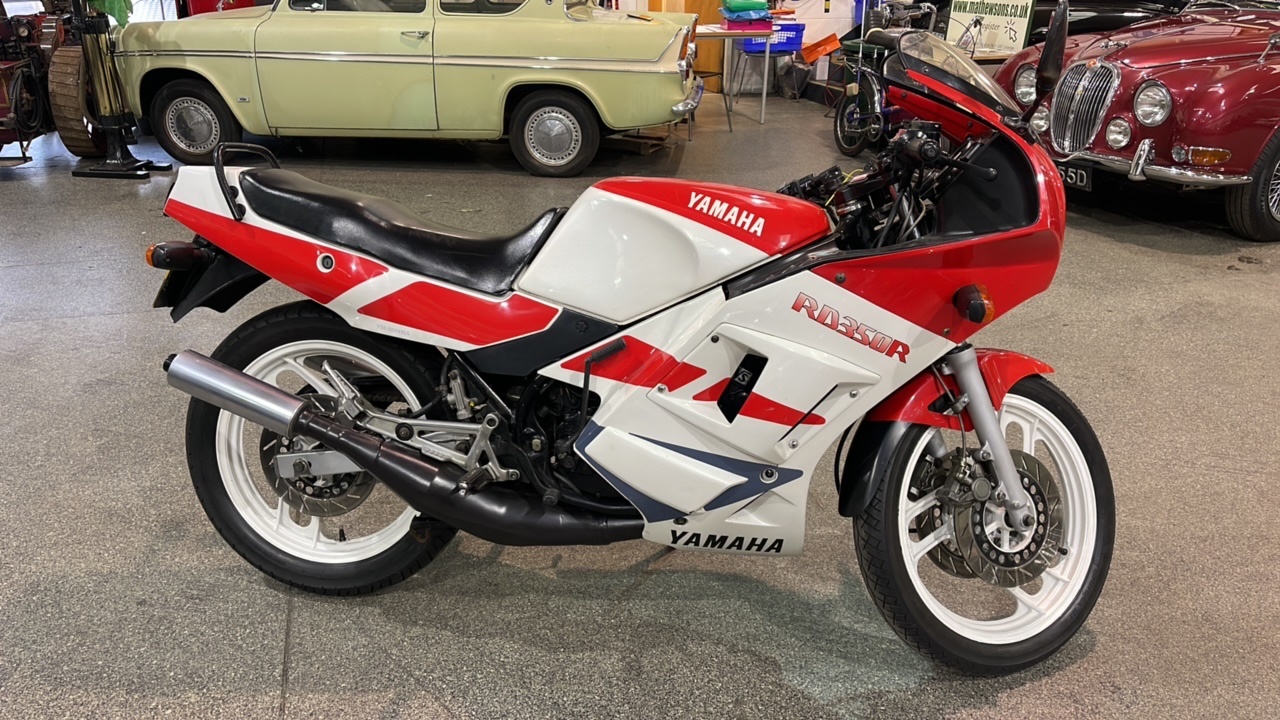 Lot 150 - 1995 YAMAHA RD350R