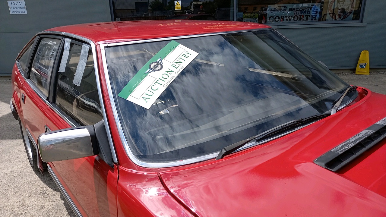 Lot 215 - 1987 ROVER SD1 V8