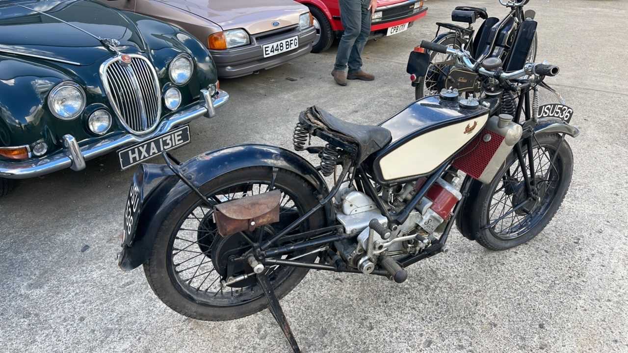 Lot 362 - 1930 SCOTT TT