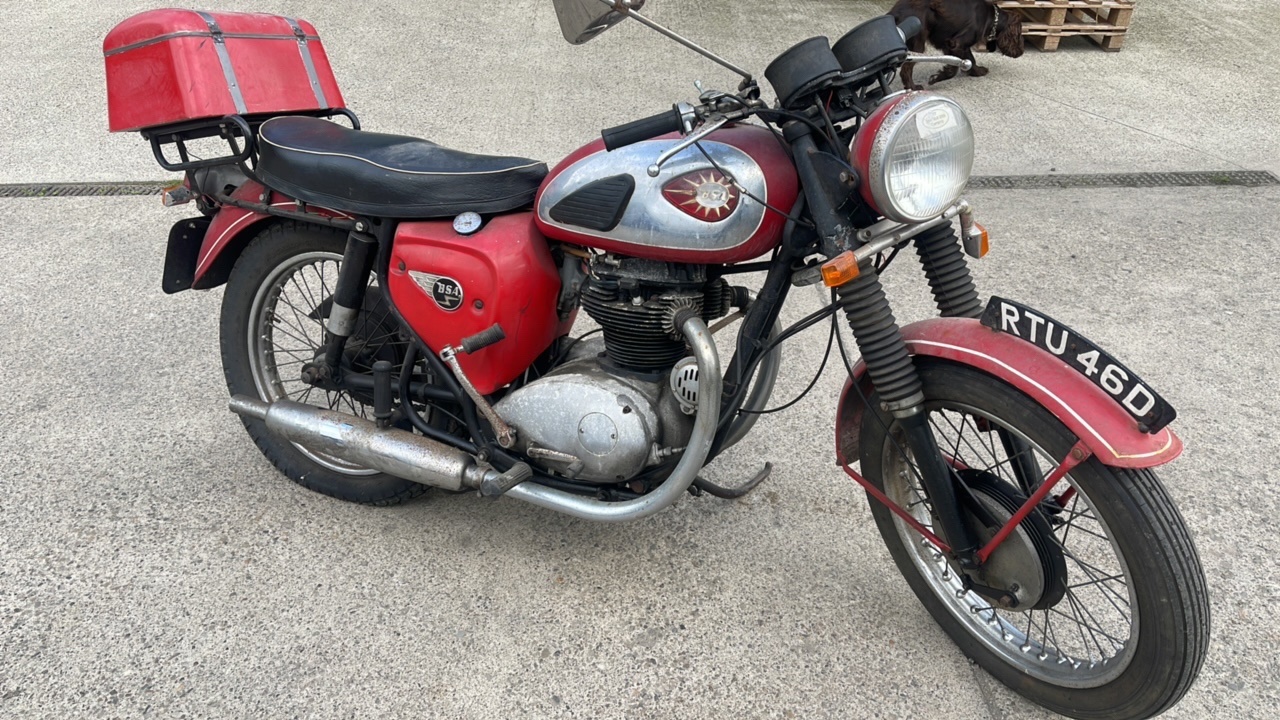 Lot 460 - 1966 BSA A50