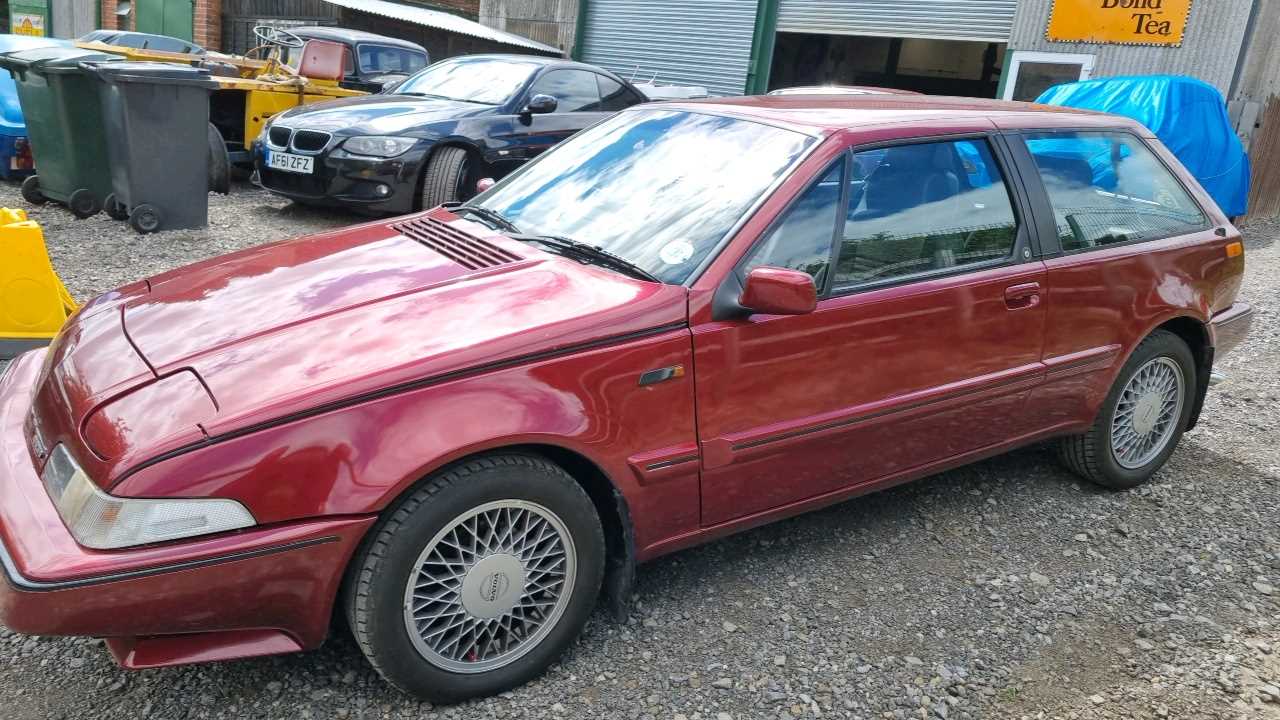 Lot 475 - 1994 VOLVO 480 GT