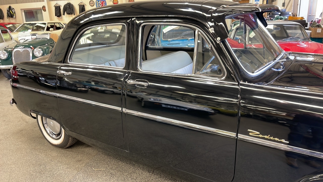 Lot 538 - 1956 FORD ZODIAC MK1