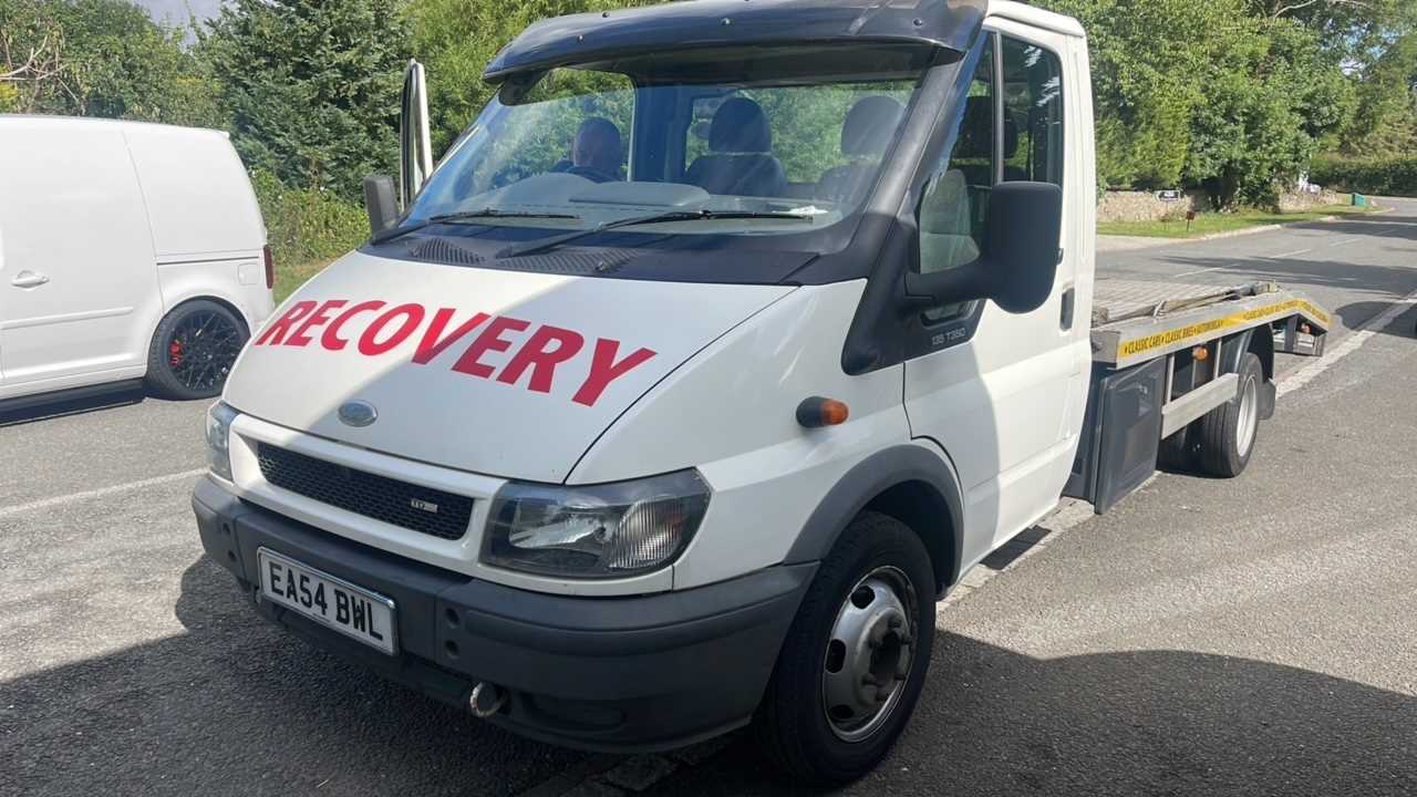 Lot 137 - 2004 FORD TRANSIT 350 LWB
