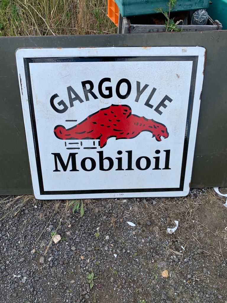 Lot 119 - ENAMEL MOBILOIL GARGOYLE SIGN