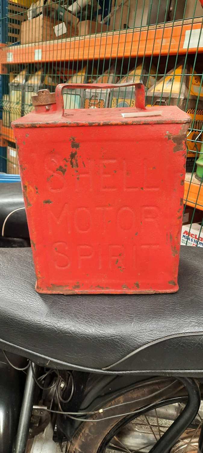 Lot 299 - SHELL MOTOR SPIRIT CAN