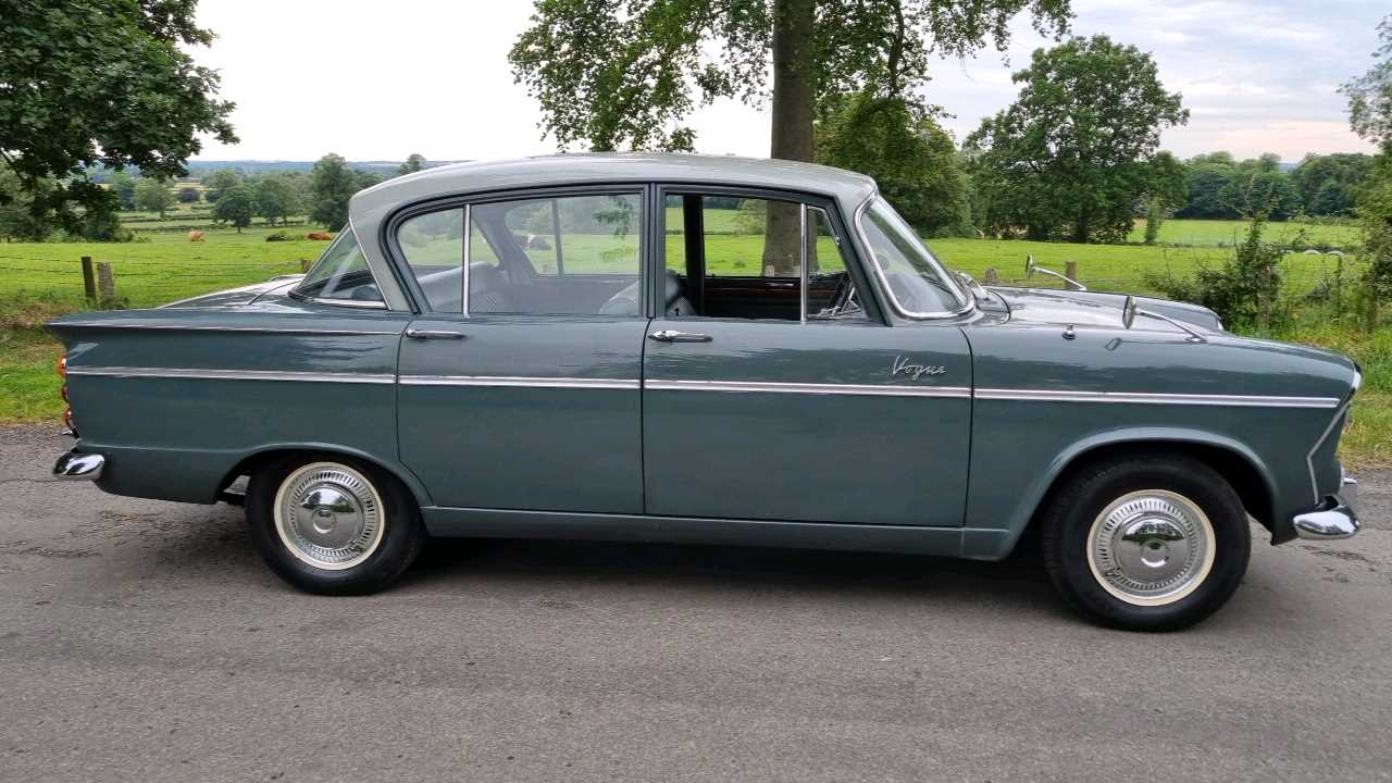 Lot 65 - 1962 SINGER VOGUE