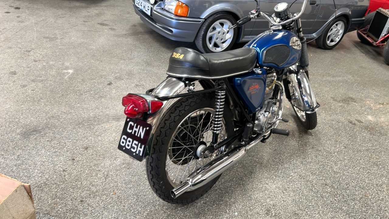 Lot 454 - 1970 BSA B25 STARFIRE