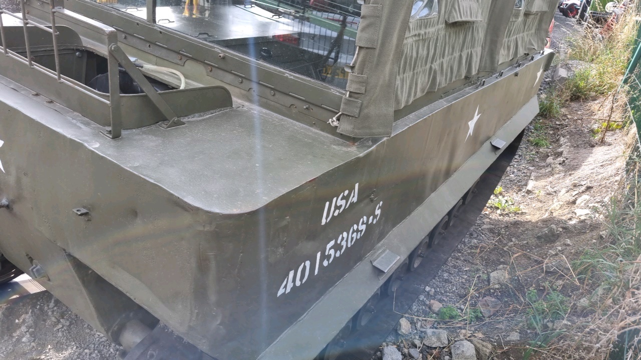 Lot 545 - 1943 STUDEBAKER WEASEL M29/T24