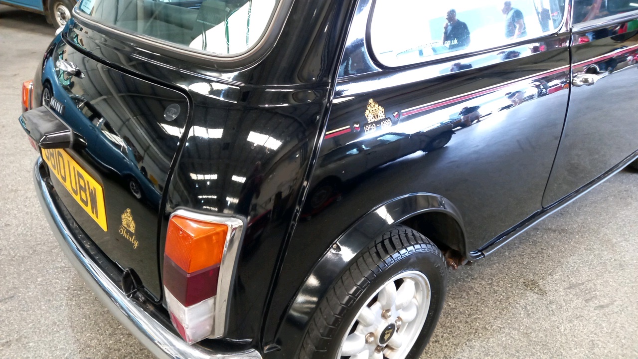 Lot 16 - 1990 ROVER MINI THIRTY