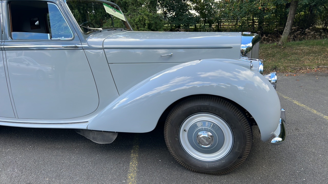 Lot 376 - 1948 BENTLEY MK6