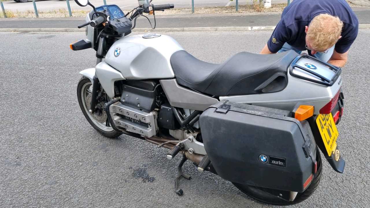Lot 669 - 1983 BMW K100
