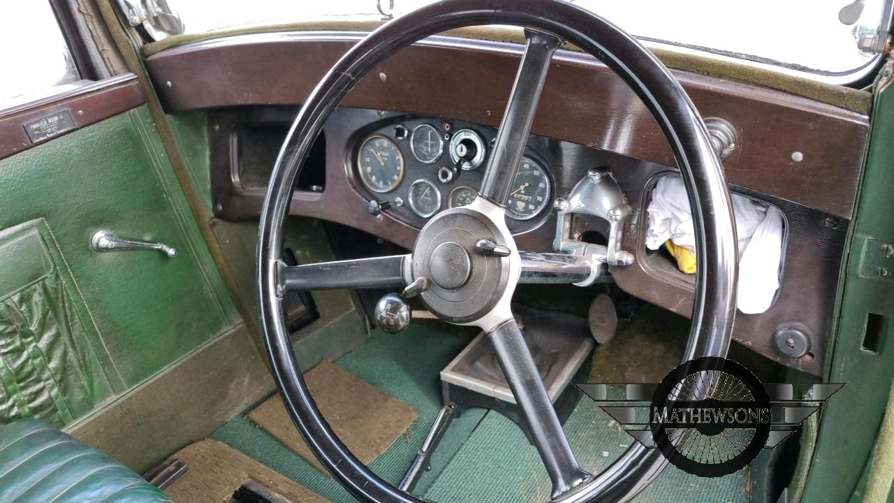 Lot 28 - 1935 MORRIS A 12/4