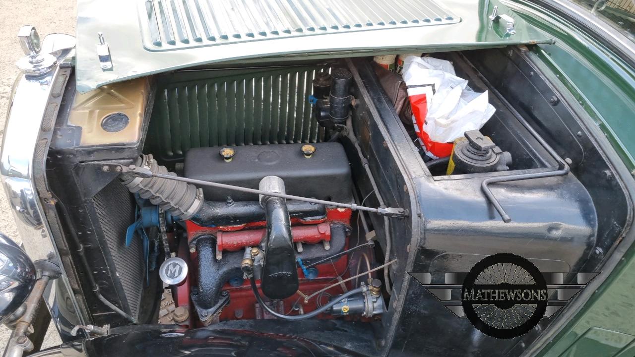 Lot 28 - 1935 MORRIS A 12/4