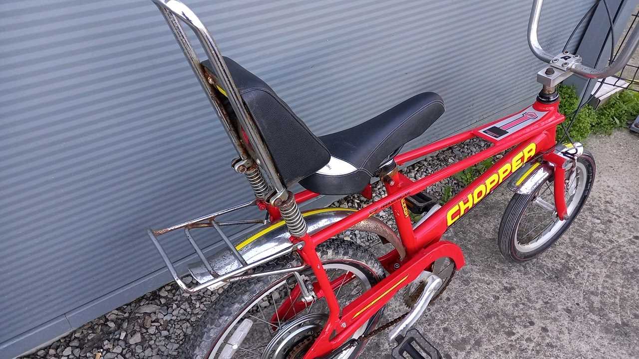 Lot 9 - RALEIGH CHOPPER BIKE