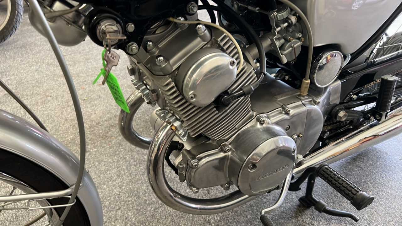Lot 144 - 1967 HONDA CB160