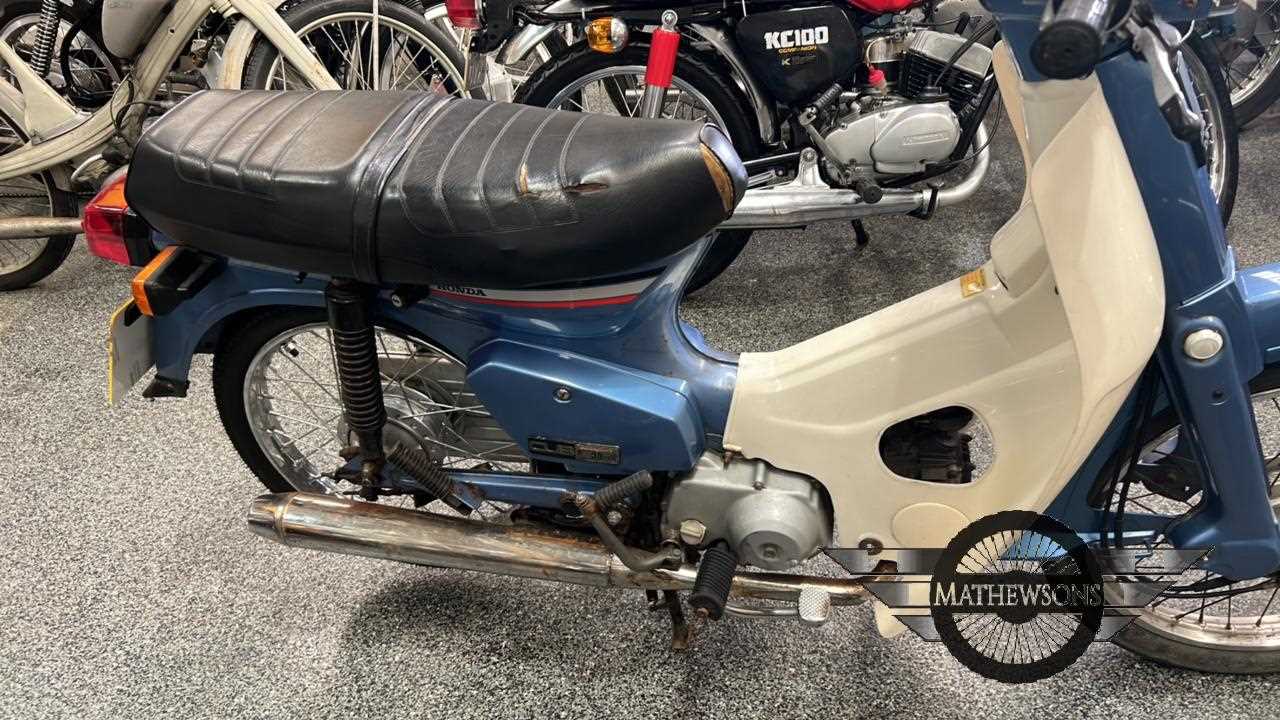 Lot 158 - 1990 HONDA C90