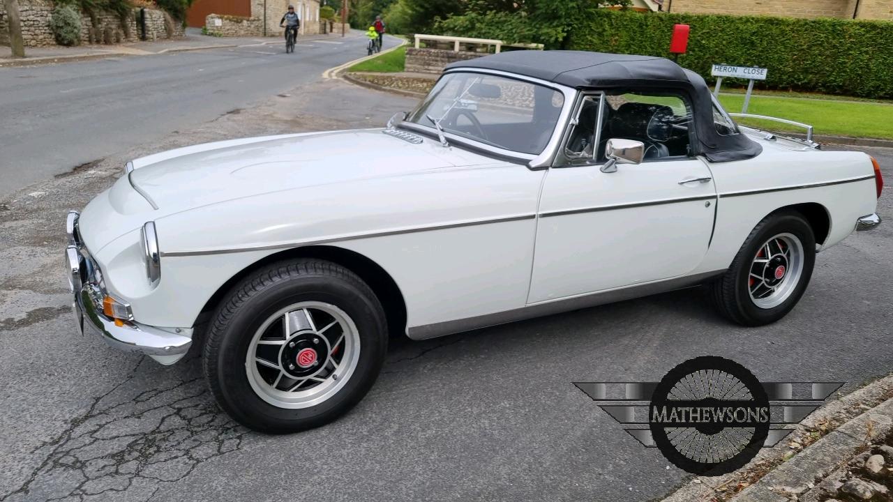 Lot 226 - 1977 MG B ROADSTER