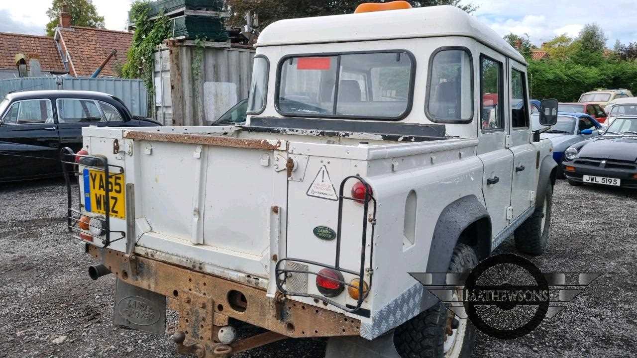 Lot 242 - 2006 LAND ROVER DEFENDER 110 TD5