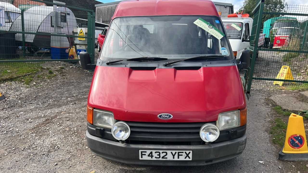 Lot 185 - 1989 FORD TRANSIT 12 SEAT BUS