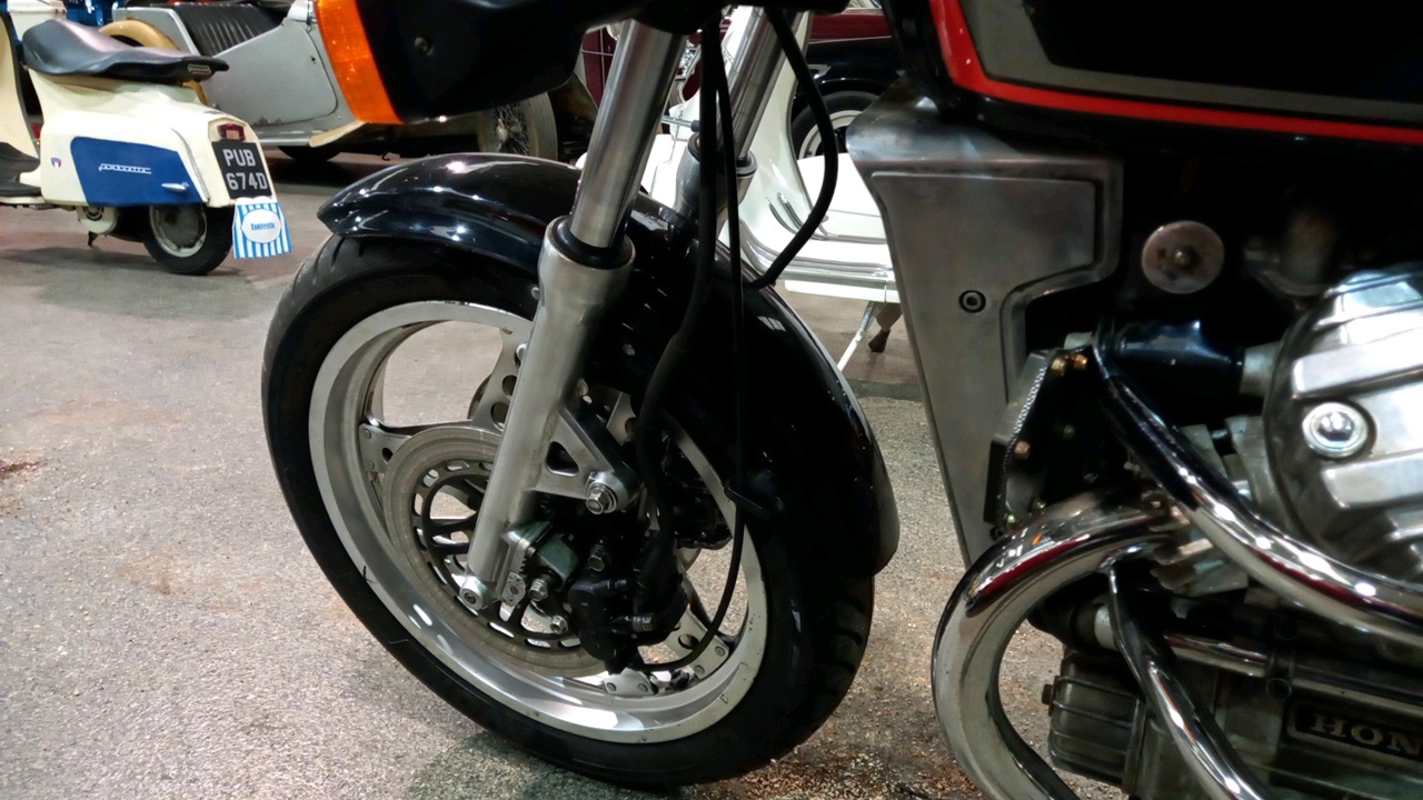 Lot 354 - 1982 HONDA CX500EC