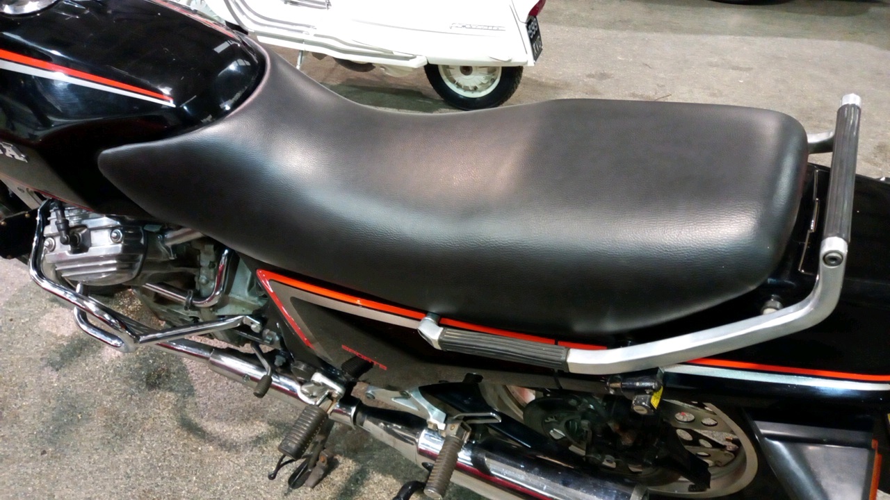 Lot 354 - 1982 HONDA CX500EC