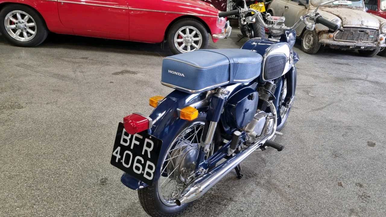 Lot 334 - 1964 HONDA C95 BENLY