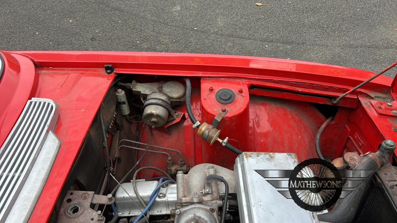 Lot 602 - 1975 TRIUMPH STAG