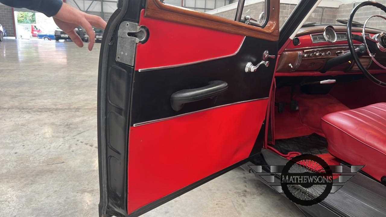 Lot 615 - 1957 MERCEDES