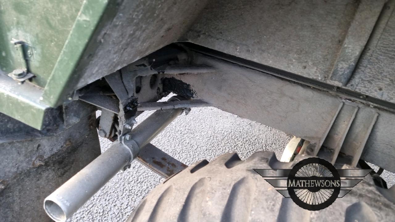 Lot 629 - 1983 LAND ROVER 101