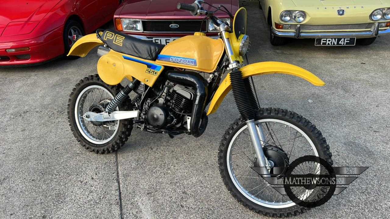 Lot 60 - 1980 SUZUKI PE250