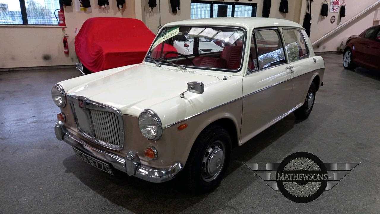 Lot 88 - 1968 MG 1300