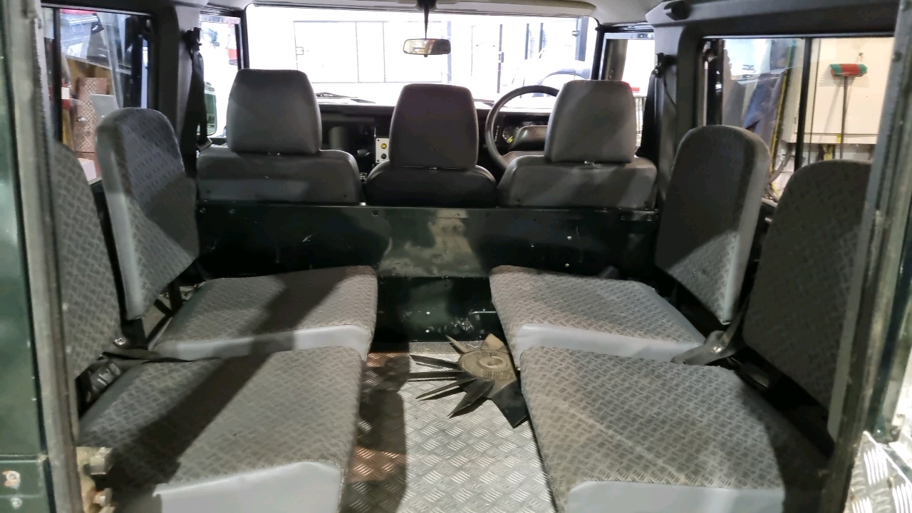 Lot 158 - 1999 LANDROVER DEFENDER 90 COUNTY TD5