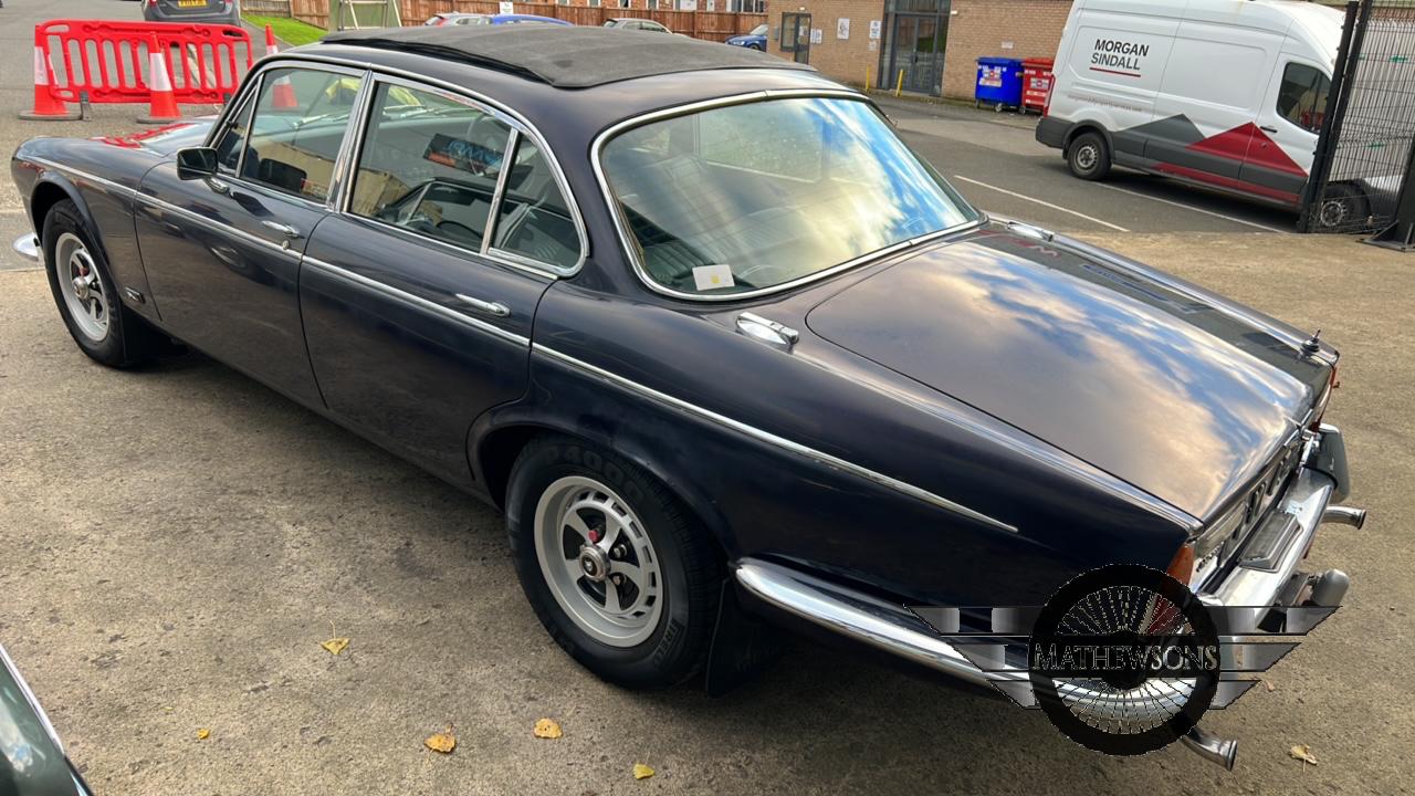 Lot 426 - 1972 JAGUAR XJ6