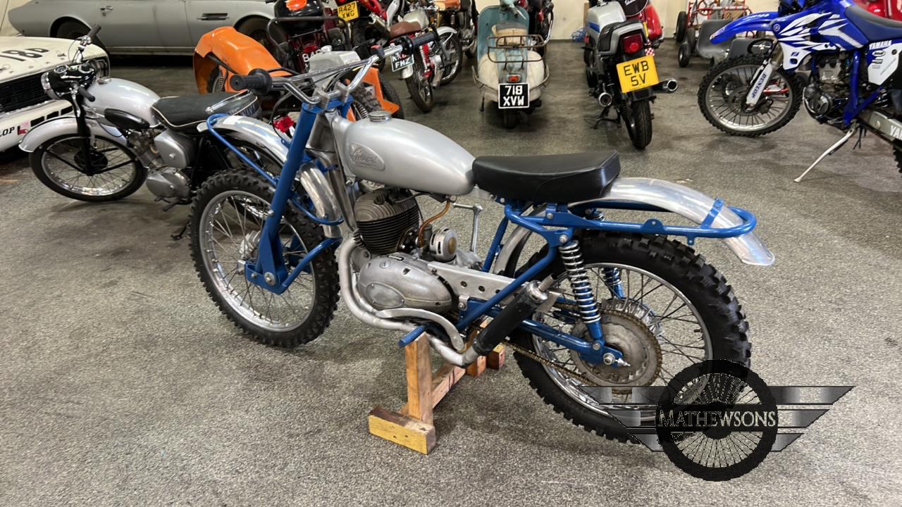 Lot 377 - 1959 GREEVES HAWKSTONE