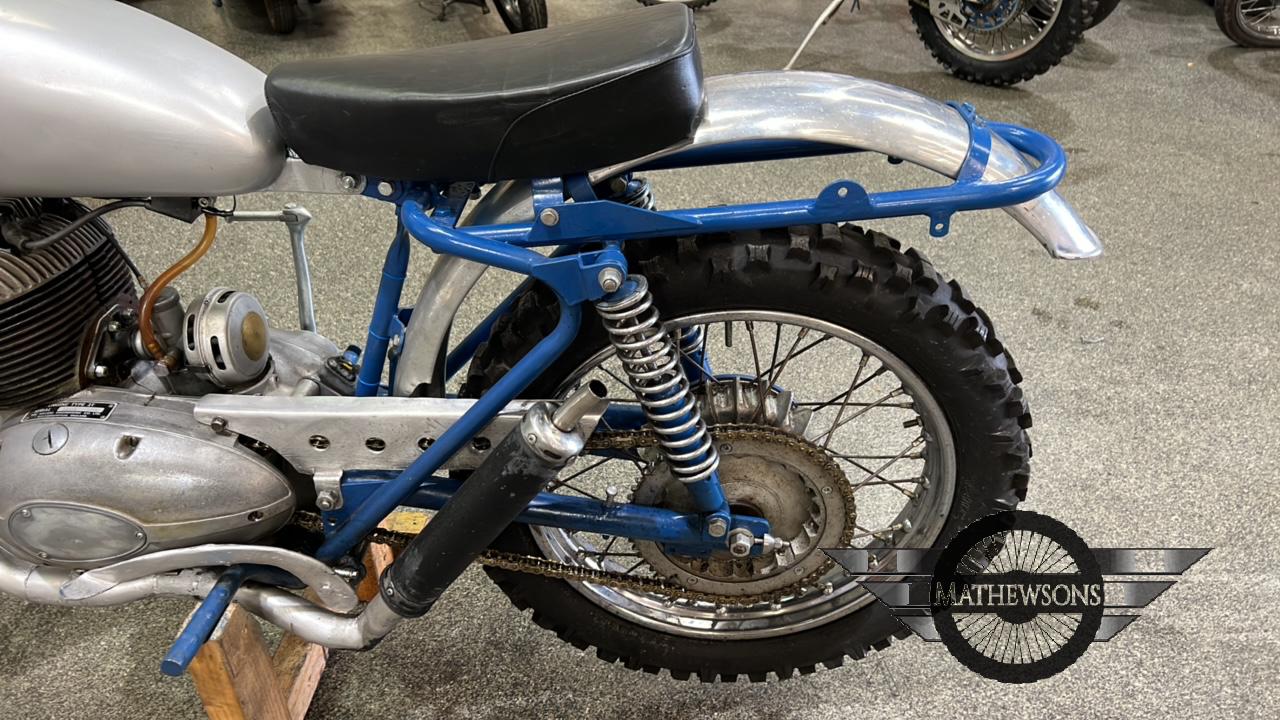 Lot 377 - 1959 GREEVES HAWKSTONE