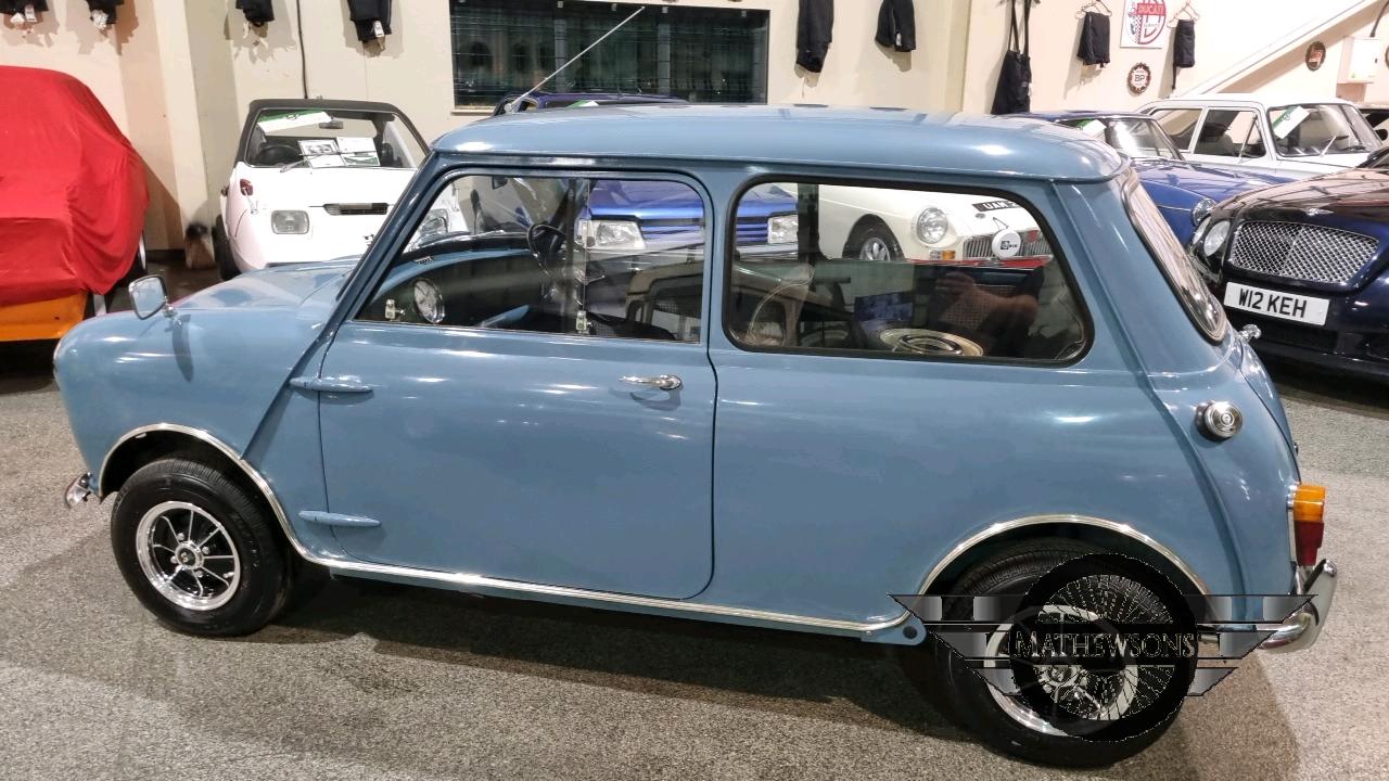 Lot 470 - 1960 MINI (MORRIS)