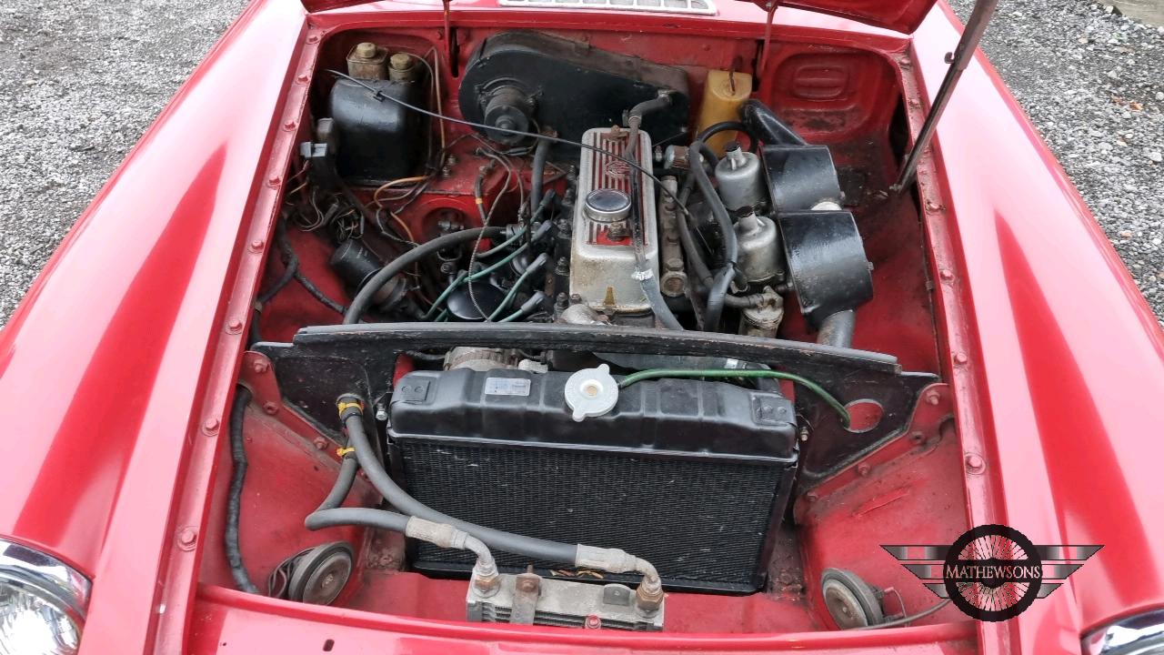 Lot 546 - 1969 MG B GT