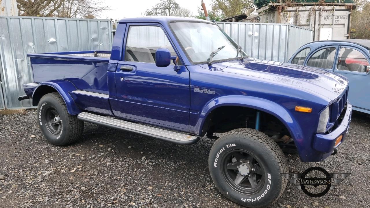 Lot 43 - 1981 TOYOTA HI LUX
