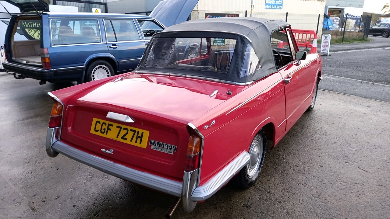 Lot 664 - 1969 TRIUMPH HERALD 13/60