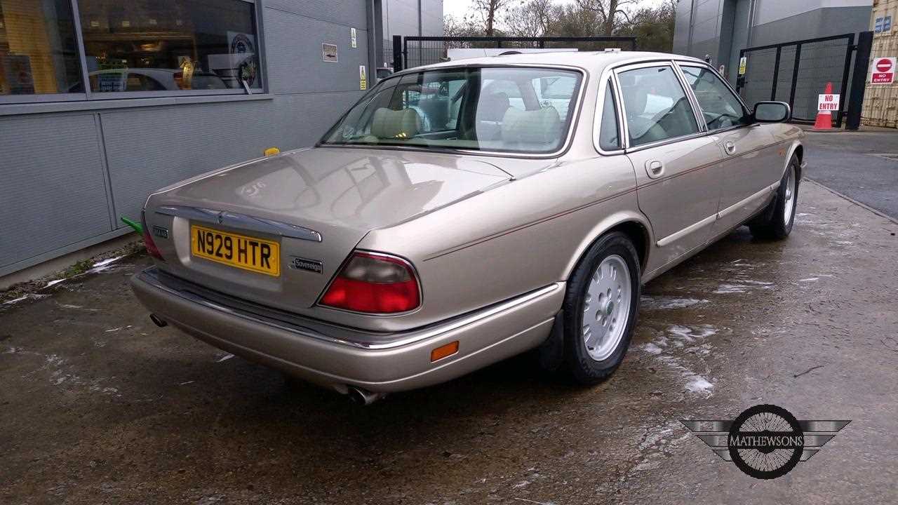 Lot 679 - 1995 JAGUAR SOVEREIGN AUTO