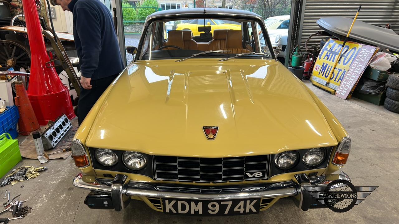 Lot 24 - 1972 ROVER P6 3500 S 5