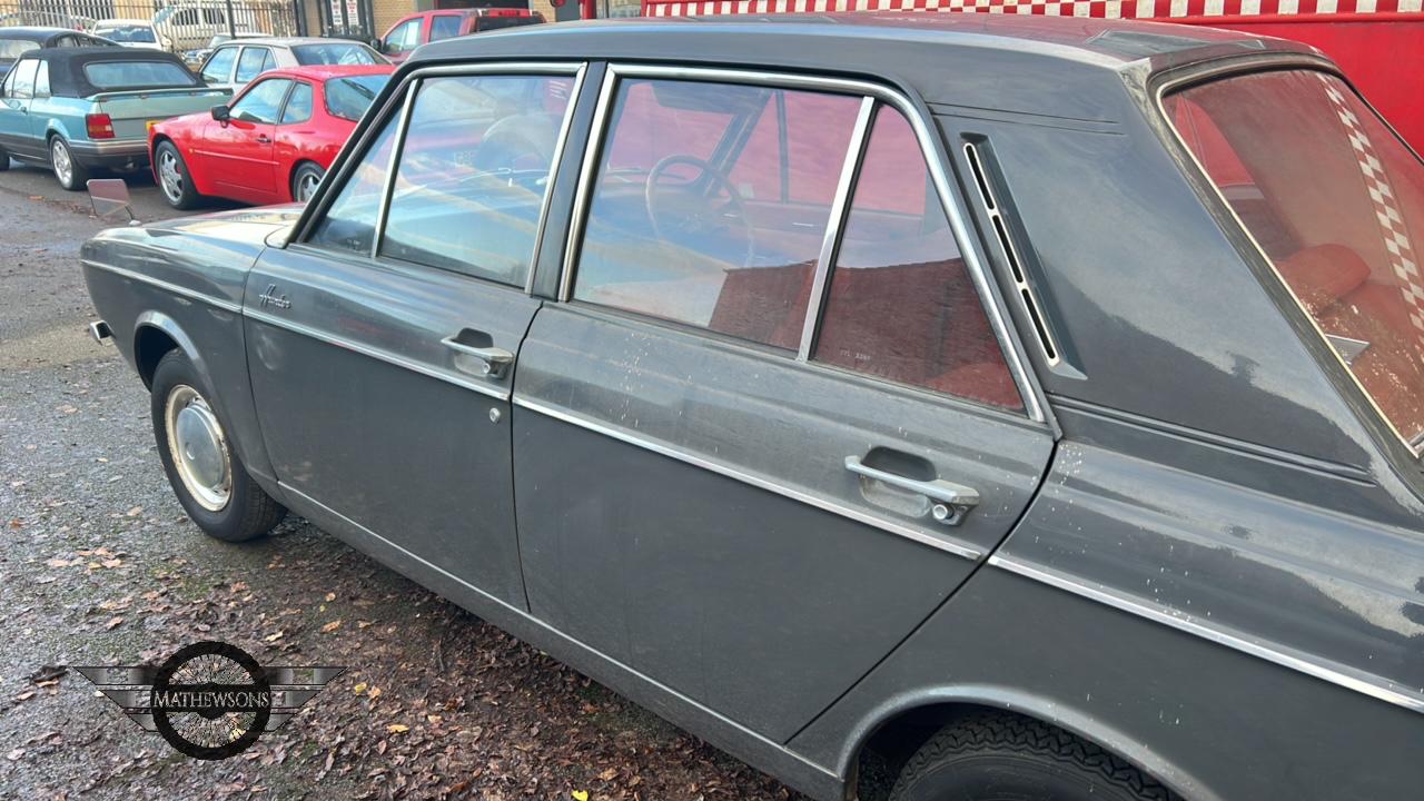 Lot 92 - 1968 HILLMAN HUNTER