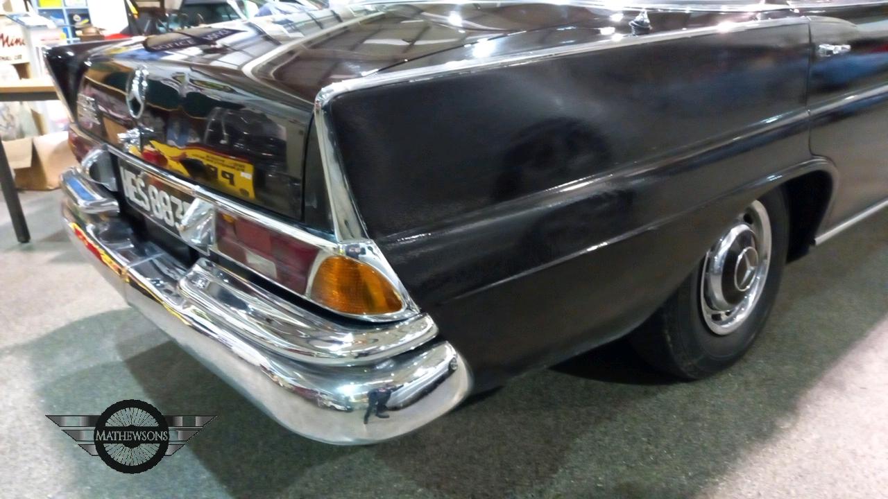 Lot 336 - 1967 MERCEDES 230 S