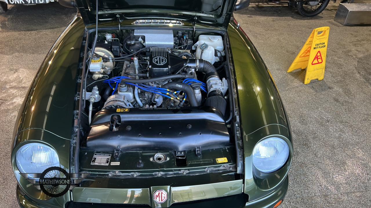 Lot 2 - 1996 MG RV8