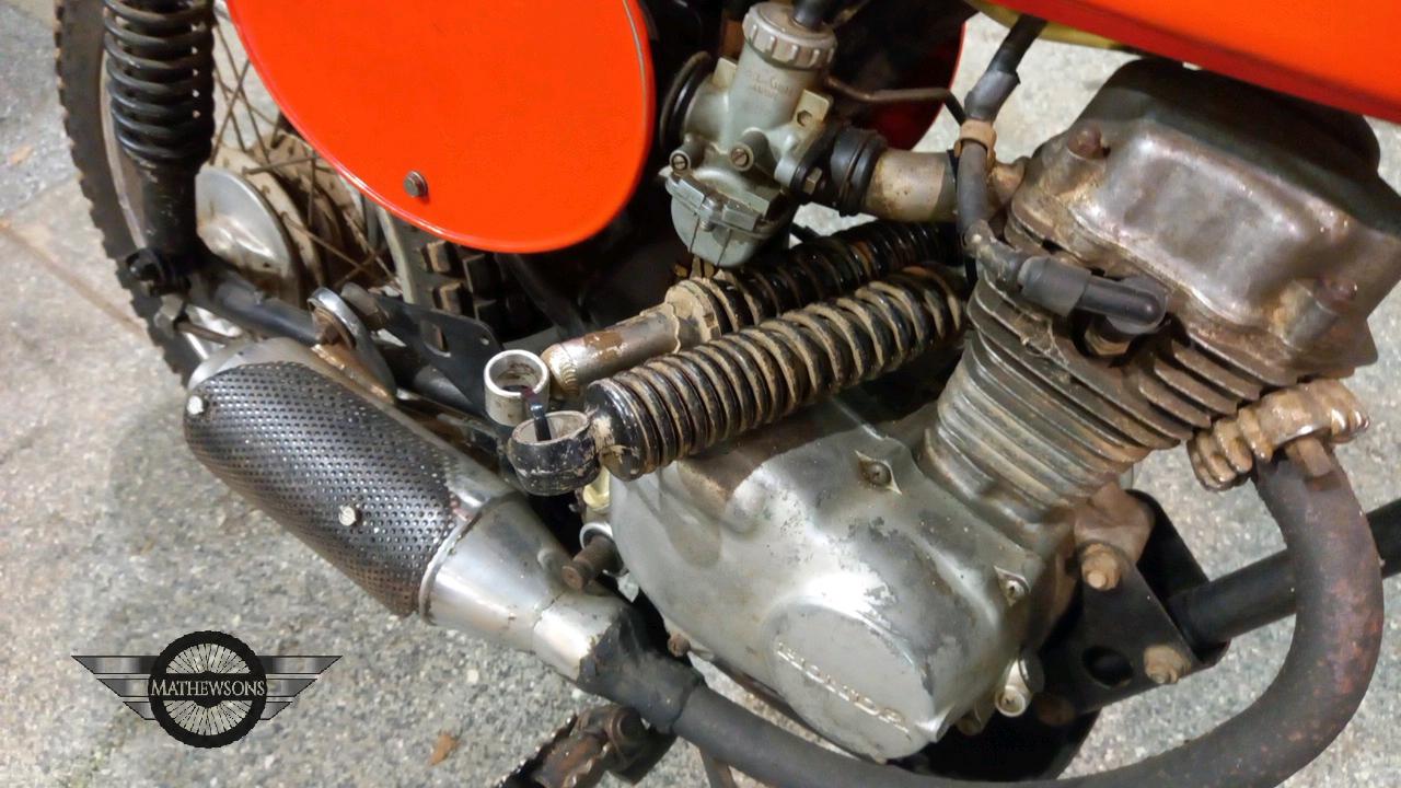 Lot 64 - 1976 HONDA XR75