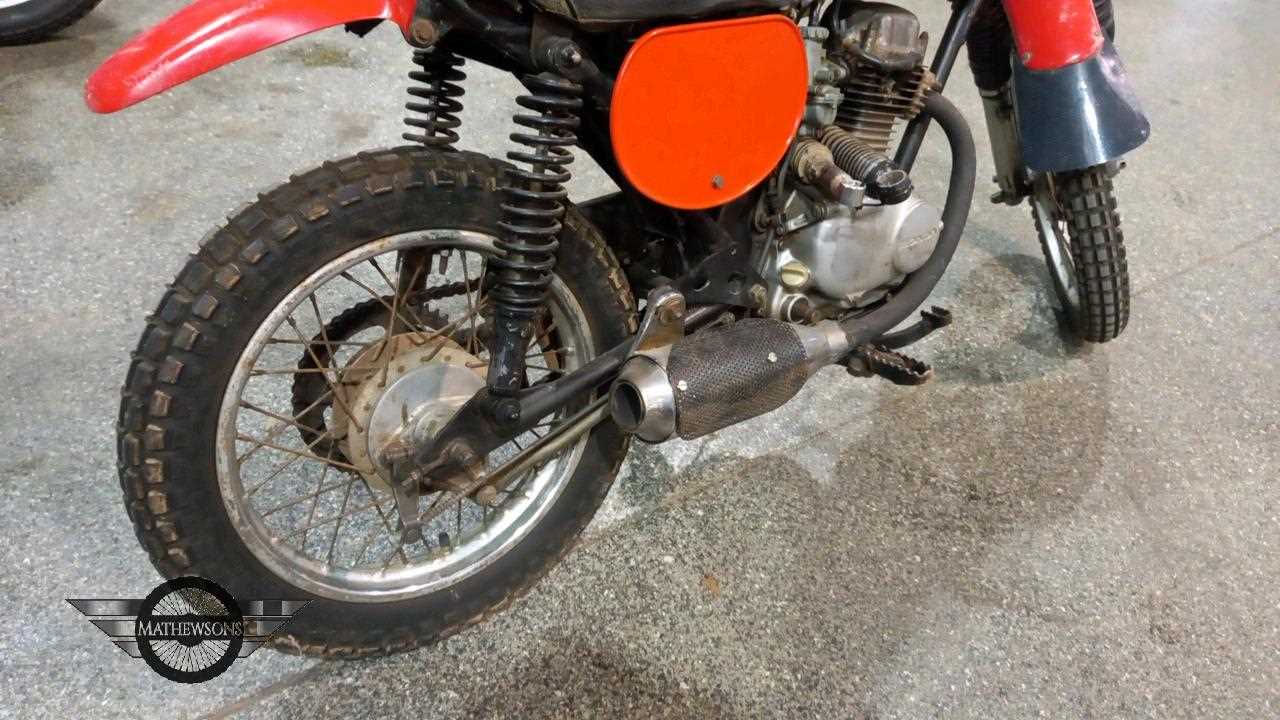 Lot 64 - 1976 HONDA XR75