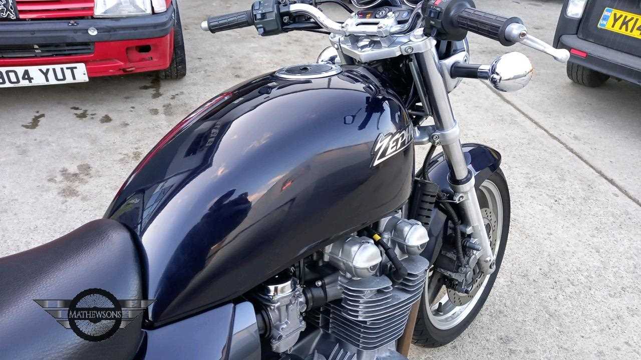 Lot 181 - 1991 KAWASAKI ZR750-C1