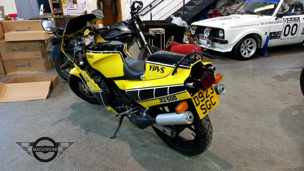 Lot 162 - 1987 YAMAHA RD500