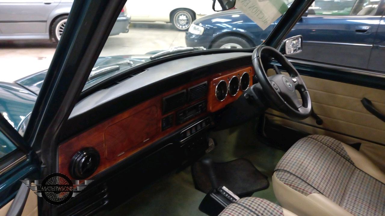 Lot 206 - 1997 MINI MAYFAIR