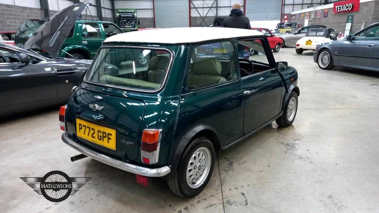 Lot 206 - 1997 MINI MAYFAIR